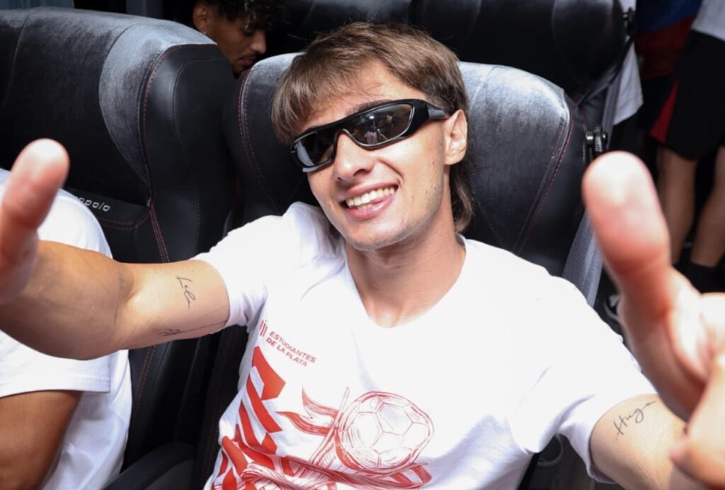 Estudiantes vende a Román Gómez: el lateral quedó a una firma de irse ...