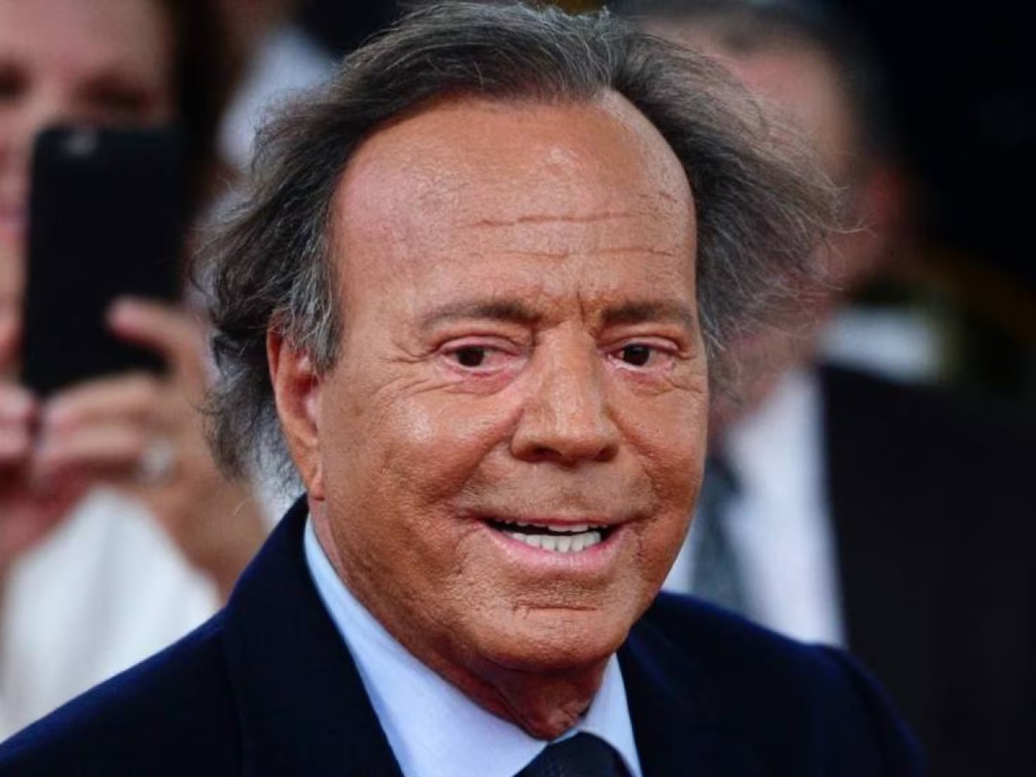 El video de Julio Iglesias con Susana Giménez que reaparece y genera ...