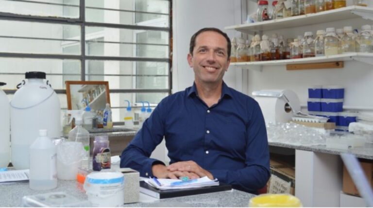 Desde la UNLP, Federico Sisti será el primer no estadounidense en ...